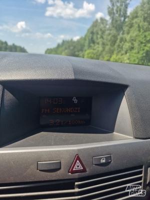 Opel Astra 2007 Mažeikiai, ar dzinēja tilpumu 1.90 L un nobraukumu 320 tūkst. km par 1160 €, foto 20 vietnē AUTOMOTO.COM.LV