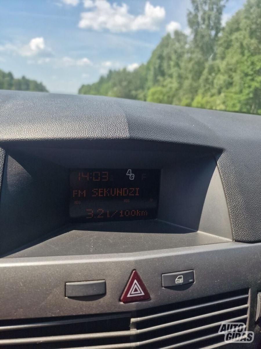 Opel Astra 2007 Mažeikiai, ar dzinēja tilpumu 1.90 L un nobraukumu 320 tūkst. km par 1160 €, foto 20 vietnē AUTOMOTO.COM.LV