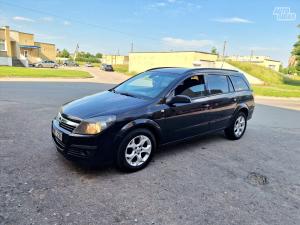 Opel Astra 2007 Mažeikiai, ar dzinēja tilpumu 1.90 L un nobraukumu 320 tūkst. km par 1160 €, foto  vietnē AUTOMOTO.COM.LV