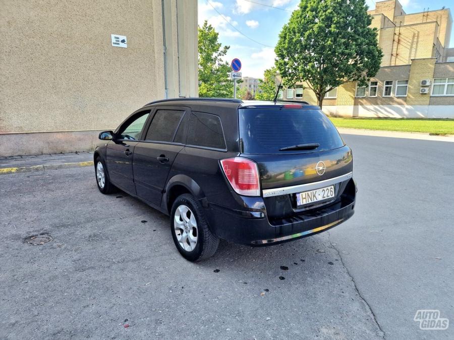 Opel Astra 2007 Mažeikiai, ar dzinēja tilpumu 1.90 L un nobraukumu 320 tūkst. km par 1160 €, foto 5 vietnē AUTOMOTO.COM.LV