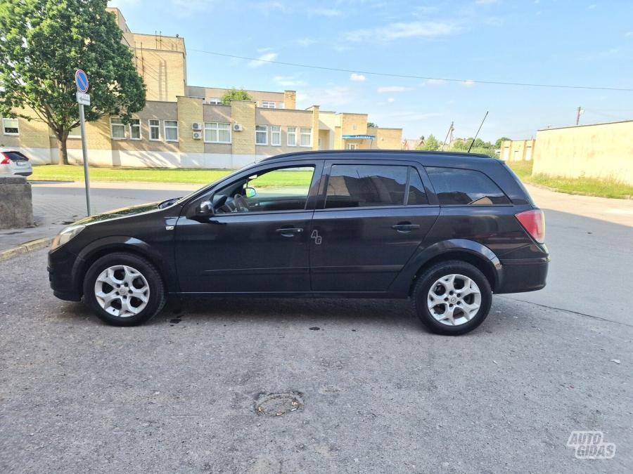 Opel Astra 2007 Mažeikiai, ar dzinēja tilpumu 1.90 L un nobraukumu 320 tūkst. km par 1160 €, foto 8 vietnē AUTOMOTO.COM.LV