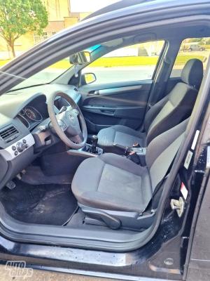 Opel Astra 2007 Mažeikiai, ar dzinēja tilpumu 1.90 L un nobraukumu 320 tūkst. km par 1160 €, foto 10 vietnē AUTOMOTO.COM.LV
