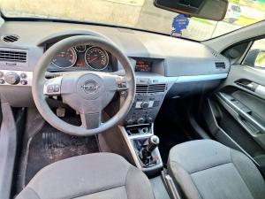 Opel Astra 2007 Mažeikiai, ar dzinēja tilpumu 1.90 L un nobraukumu 320 tūkst. km par 1160 €, foto 13 vietnē AUTOMOTO.COM.LV
