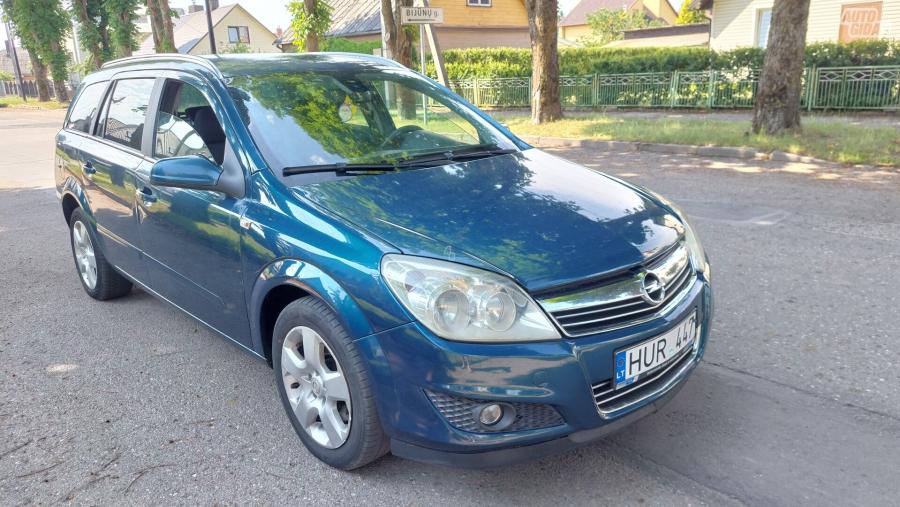 Opel Astra 2007 in Alytus, with an engine capacity of 1.90 L and mileage of 415 thousand km for 1100 €, photo 3 on AUTOMOTO.COM.LV