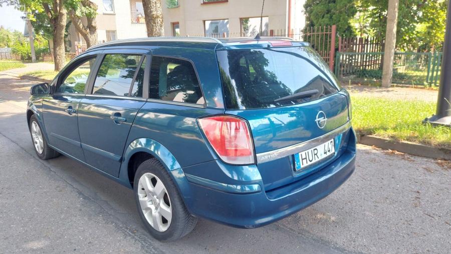 Opel Astra 2007 in Alytus, with an engine capacity of 1.90 L and mileage of 415 thousand km for 1100 €, photo 7 on AUTOMOTO.COM.LV