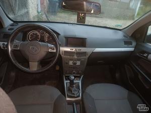 Opel Astra 2007 Panevēža, ar dzinēja tilpumu 1.90 L un nobraukumu 320 tūkst. km par 1000 €, foto  vietnē AUTOMOTO.COM.LV