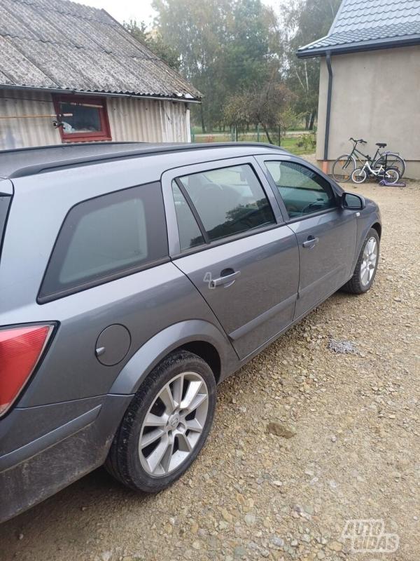 Opel Astra 2007 in Panevezys, with an engine capacity of 1.90 L and mileage of 320 thousand km for 1000 €, photo 7 on AUTOMOTO.COM.LV