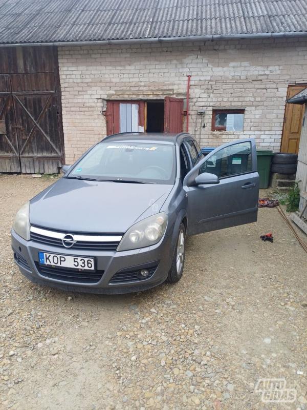 Opel Astra 2007 in Panevezys, with an engine capacity of 1.90 L and mileage of 320 thousand km for 1000 €, photo 10 on AUTOMOTO.COM.LV
