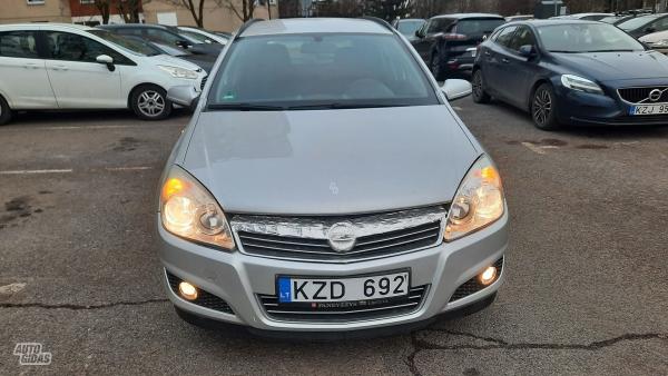 Opel Astra 2008 in Siauliai, with an engine capacity of 1.70 L and mileage of 250 thousand km for 1180 €, photo 5 on AUTOMOTO.COM.LV