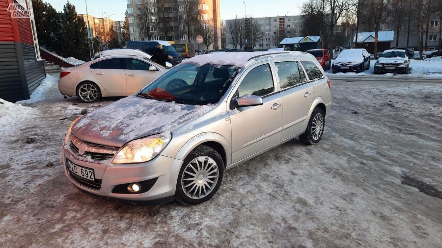 Opel Astra 2008 Šauļi, ar dzinēja tilpumu 1.70 L un nobraukumu 250 tūkst. km par 1290 €, foto 22 vietnē AUTOMOTO.COM.LV