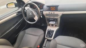Opel Astra 2008 Šauļi, ar dzinēja tilpumu 1.70 L un nobraukumu 250 tūkst. km par 1290 €, foto 26 vietnē AUTOMOTO.COM.LV