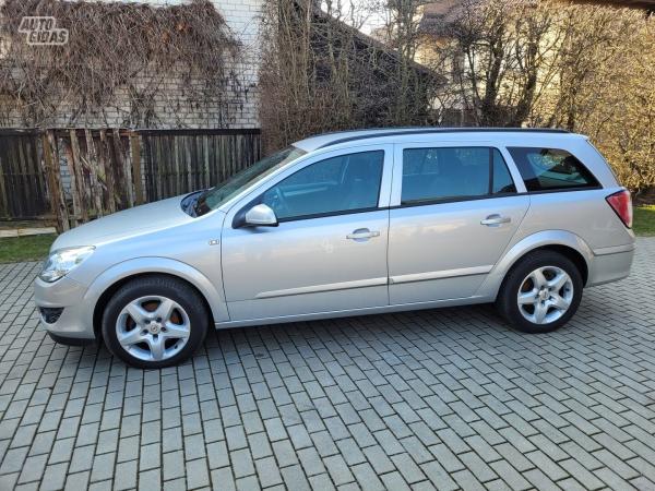 Opel Astra 2008 in Vilkaviskis, with an engine capacity of 1.40 L and mileage of 170 thousand km for 2600 €, photo 10 on AUTOMOTO.COM.LV