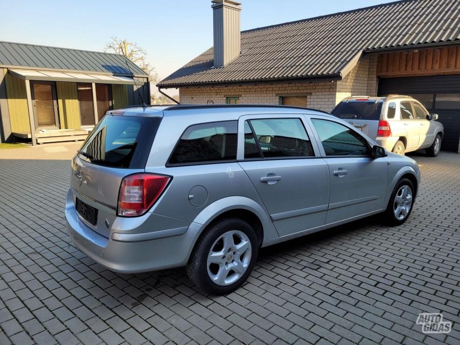 Opel Astra 2008 in Vilkaviskis, with an engine capacity of 1.40 L and mileage of 170 thousand km for 2600 €, photo 15 on AUTOMOTO.COM.LV
