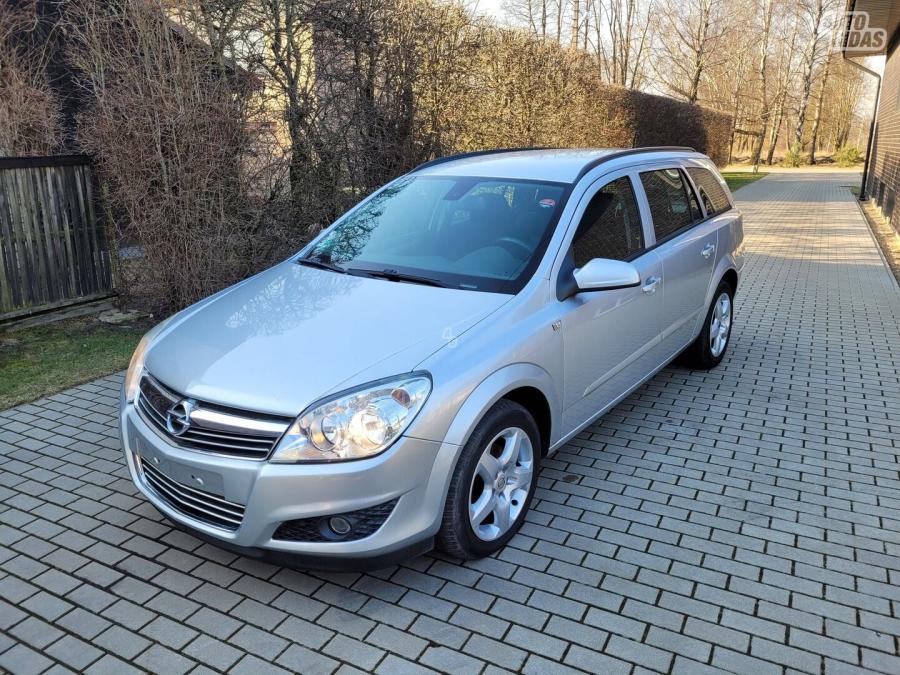 Opel Astra 2008 in Vilkaviskis, with an engine capacity of 1.40 L and mileage of 170 thousand km for 2600 €, photo 20 on AUTOMOTO.COM.LV