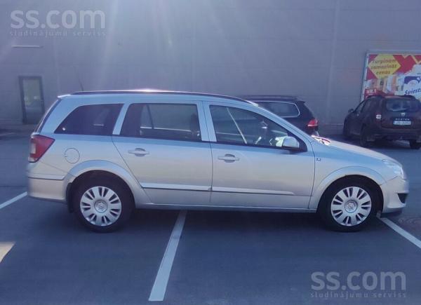 Opel Astra 2008 Rīga, ar dzinēja tilpumu 1.70 L un nobraukumu 249 tūkst. km par 2100 €, foto 6 vietnē AUTOMOTO.COM.LV