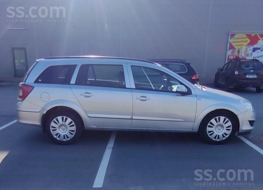 Opel Astra 2008 in Riga, with an engine capacity of 1.70 L and mileage of 249 thousand km for 2100 €, photo 7 on AUTOMOTO.COM.LV