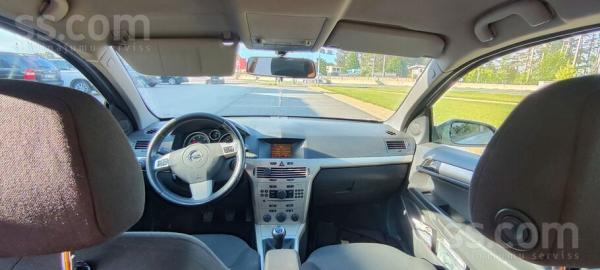 Opel Astra 2008 Rīga, ar dzinēja tilpumu 1.70 L un nobraukumu 249 tūkst. km par 2100 €, foto 8 vietnē AUTOMOTO.COM.LV