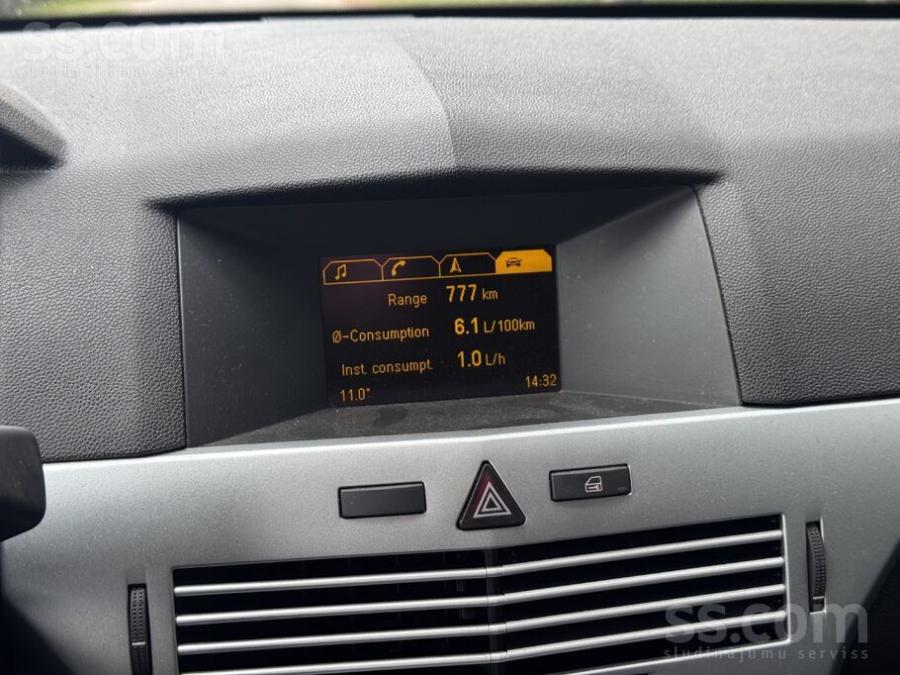 Opel Astra 2009 in Riga, with an engine capacity of 1.70 L and mileage of 253 thousand km for 2150 €, photo 15 on AUTOMOTO.COM.LV