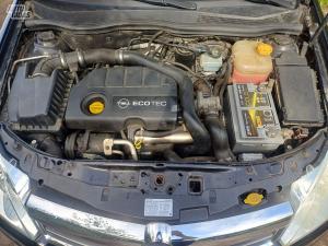 Opel Astra 2009 in Vilnius, with an engine capacity of 1.70 L and mileage of 216 thousand km for 950 €, photo 9 on AUTOMOTO.COM.LV