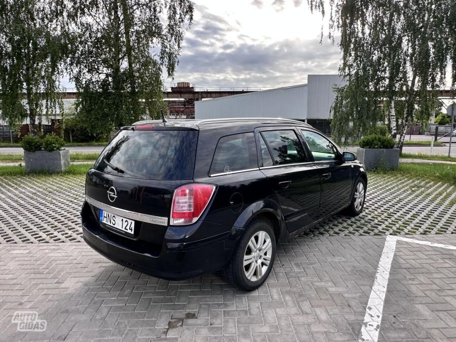 Opel Astra 2009 Kauņa, ar dzinēja tilpumu 1.90 L un nobraukumu 278 tūkst. km par 1350 €, foto 6 vietnē AUTOMOTO.COM.LV