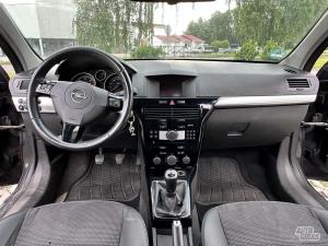 Opel Astra 2009 Kauņa, ar dzinēja tilpumu 1.90 L un nobraukumu 278 tūkst. km par 1350 €, foto 12 vietnē AUTOMOTO.COM.LV