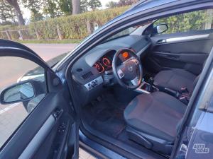 Opel Astra 2009 in Ukmerge, with an engine capacity of 1.60 L and mileage of 277 thousand km for 1800 €, photo 7 on AUTOMOTO.COM.LV