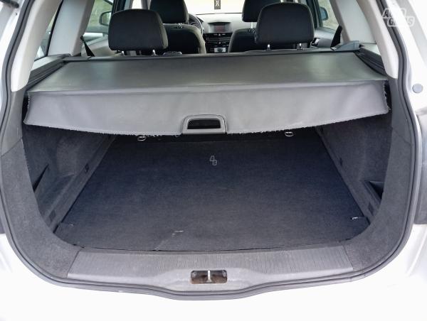 Opel Astra 2010 Šakiai, ar dzinēja tilpumu 1.40 L un nobraukumu 283 tūkst. km par 1900 €, foto 10 vietnē AUTOMOTO.COM.LV