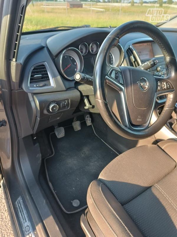 Opel Astra 2010 Raseiniai, ar dzinēja tilpumu 1.70 L un nobraukumu 276 tūkst. km par 3100 €, foto 6 vietnē AUTOMOTO.COM.LV