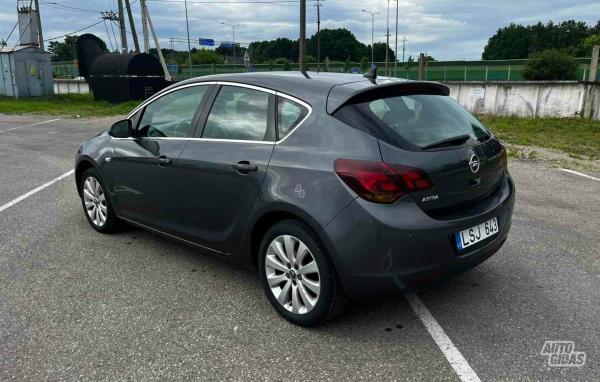 Opel Astra 2010 Viļņa, ar dzinēja tilpumu 1.20 L un nobraukumu 270 tūkst. km par 1350 €, foto 3 vietnē AUTOMOTO.COM.LV