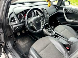 Opel Astra 2010 in Vilnius, with an engine capacity of 1.20 L and mileage of 270 thousand km for 1300 €, photo 7 on AUTOMOTO.COM.LV