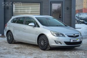 Opel Astra 2011 Liepāja, ar dzinēja tilpumu 1.40 L un nobraukumu 242 tūkst. km par 4200 €, foto  vietnē AUTOMOTO.COM.LV