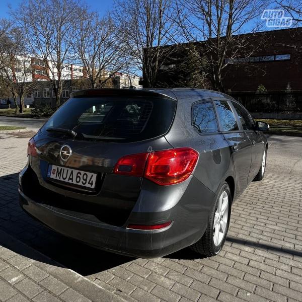 Opel Astra 2011 Klaipėda, ar dzinēja tilpumu 1.70 L un nobraukumu 367 tūkst. km par 2300 €, foto 5 vietnē AUTOMOTO.COM.LV