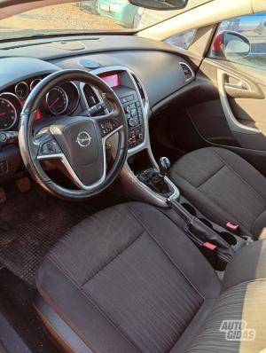 Opel Astra 2011 Kretinga, ar dzinēja tilpumu 1.40 L un nobraukumu 260 tūkst. km par 3200 €, foto 6 vietnē AUTOMOTO.COM.LV