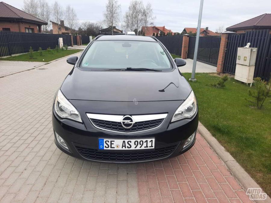 Opel Astra 2011 Kretinga, ar dzinēja tilpumu 2.00 L un nobraukumu 224 tūkst. km par 4390 €, foto 1 vietnē AUTOMOTO.COM.LV