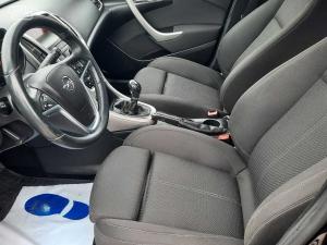Opel Astra 2011 Kretinga, ar dzinēja tilpumu 2.00 L un nobraukumu 224 tūkst. km par 4390 €, foto 12 vietnē AUTOMOTO.COM.LV