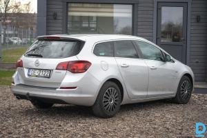 Opel Astra 2011 Liepāja, ar dzinēja tilpumu 1.40 L un nobraukumu 242 tūkst. km par 4400 €, foto 5 vietnē AUTOMOTO.COM.LV