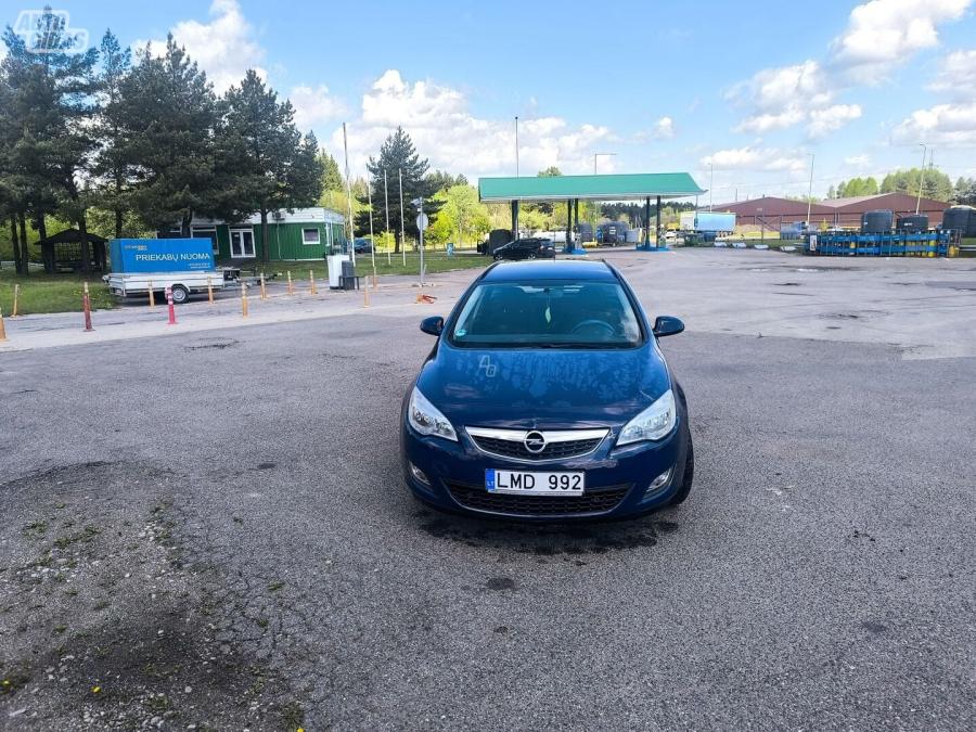 Opel Astra 2011 Kauņa, ar dzinēja tilpumu 1.70 L un nobraukumu 30 tūkst. km par 1890 €, foto 1 vietnē AUTOMOTO.COM.LV