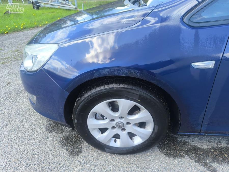 Opel Astra 2011 Kauņa, ar dzinēja tilpumu 1.70 L un nobraukumu 30 tūkst. km par 1890 €, foto 7 vietnē AUTOMOTO.COM.LV