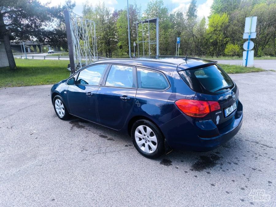 Opel Astra 2011 Kauņa, ar dzinēja tilpumu 1.70 L un nobraukumu 30 tūkst. km par 1890 €, foto 9 vietnē AUTOMOTO.COM.LV
