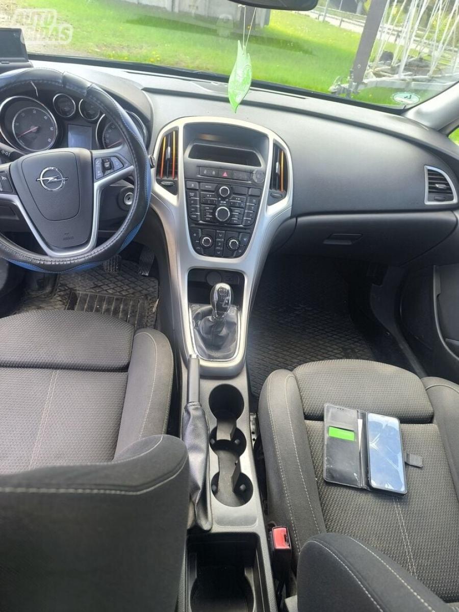 Opel Astra 2011 Kauņa, ar dzinēja tilpumu 1.70 L un nobraukumu 30 tūkst. km par 1890 €, foto 18 vietnē AUTOMOTO.COM.LV