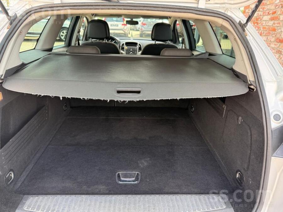 Opel Astra 2011 Talsi, ar dzinēja tilpumu 1.70 L un nobraukumu 0 tūkst. km par 1940 €, foto 9 vietnē AUTOMOTO.COM.LV