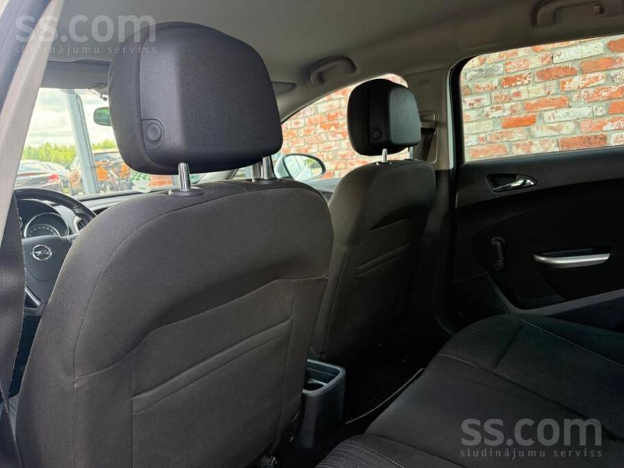 Opel Astra 2011 Talsi, ar dzinēja tilpumu 1.70 L un nobraukumu 0 tūkst. km par 1940 €, foto 13 vietnē AUTOMOTO.COM.LV