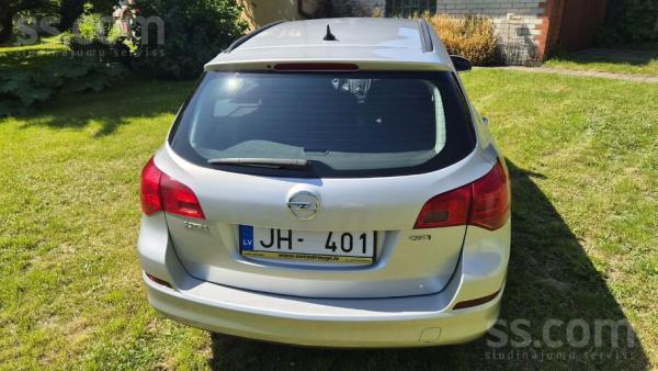 Opel Astra 2011 Liepāja, ar dzinēja tilpumu 1.70 L un nobraukumu 186 tūkst. km par 3500 €, foto 8 vietnē AUTOMOTO.COM.LV