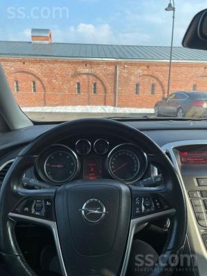 Opel Astra 2011 Daugavpils, ar dzinēja tilpumu 1.70 L un nobraukumu 268 tūkst. km par 3550 €, foto 9 vietnē AUTOMOTO.COM.LV