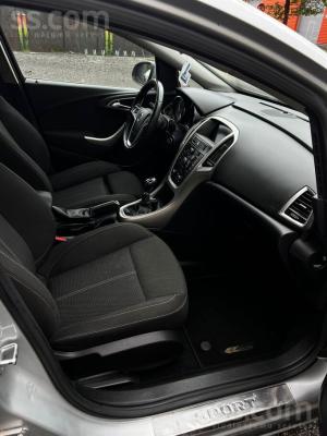 Opel Astra 2011 Jelgava, ar dzinēja tilpumu 1.70 L un nobraukumu 218 tūkst. km par 3500 €, foto 8 vietnē AUTOMOTO.COM.LV