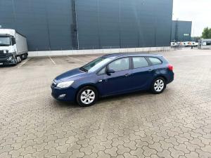 Opel Astra 2011 in Kaunas, with an engine capacity of 1.70 L and mileage of 296 thousand km for 1690 €, photo 10 on AUTOMOTO.COM.LV