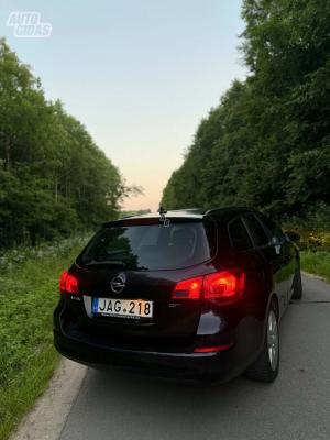 Opel Astra 2011 Panevēža, ar dzinēja tilpumu 1.70 L un nobraukumu 332 tūkst. km par 3700 €, foto 6 vietnē AUTOMOTO.COM.LV