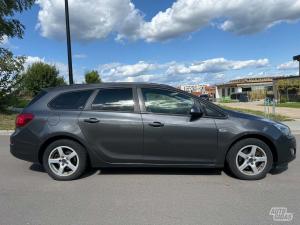 Opel Astra 2011 Viļņa, ar dzinēja tilpumu 1.70 L un nobraukumu 300 tūkst. km par 1250 €, foto 5 vietnē AUTOMOTO.COM.LV