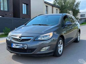 Opel Astra 2011 Viļņa, ar dzinēja tilpumu 1.70 L un nobraukumu 300 tūkst. km par 1250 €, foto 9 vietnē AUTOMOTO.COM.LV