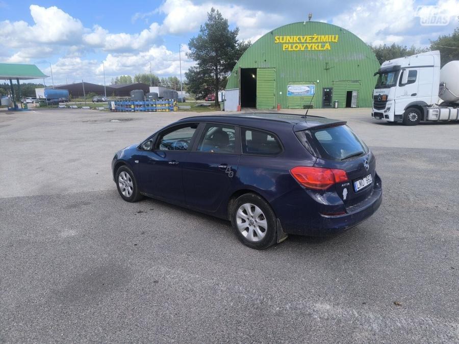 Opel Astra 2011 Kauņa, ar dzinēja tilpumu 1.70 L un nobraukumu 301 tūkst. km par 1490 €, foto 7 vietnē AUTOMOTO.COM.LV
